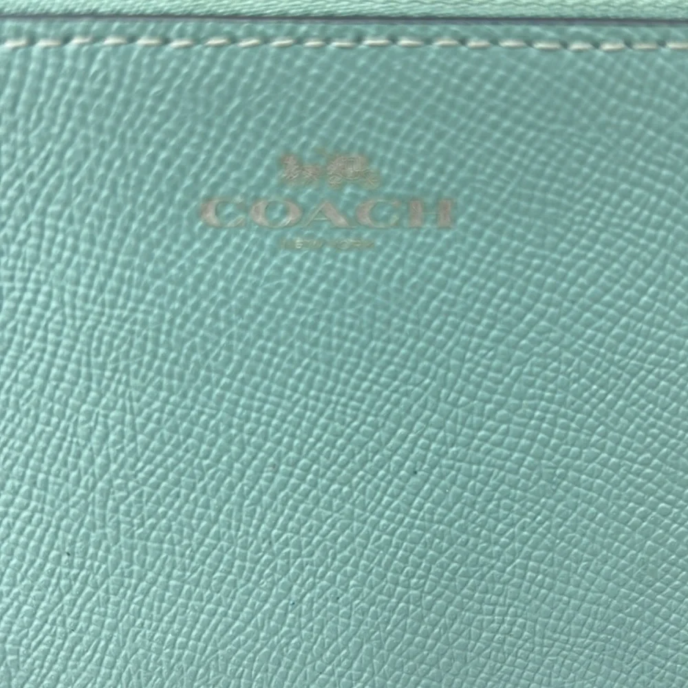 Coach | Bags | Coach Seafoam Green Leather Wristlet Euc | Poshmark